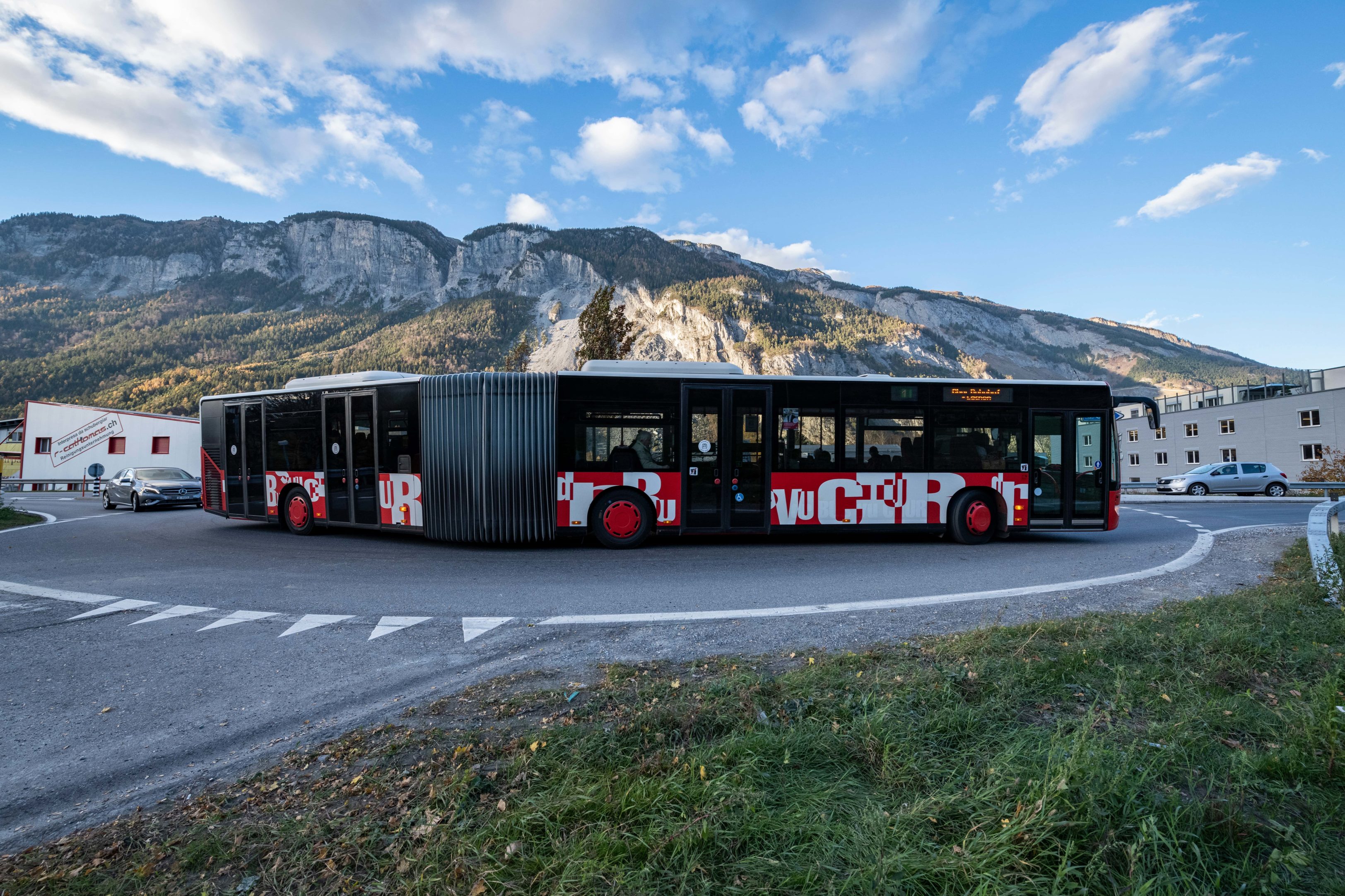 Bus und Service AG - für den ÖV Graubünden unterwegs